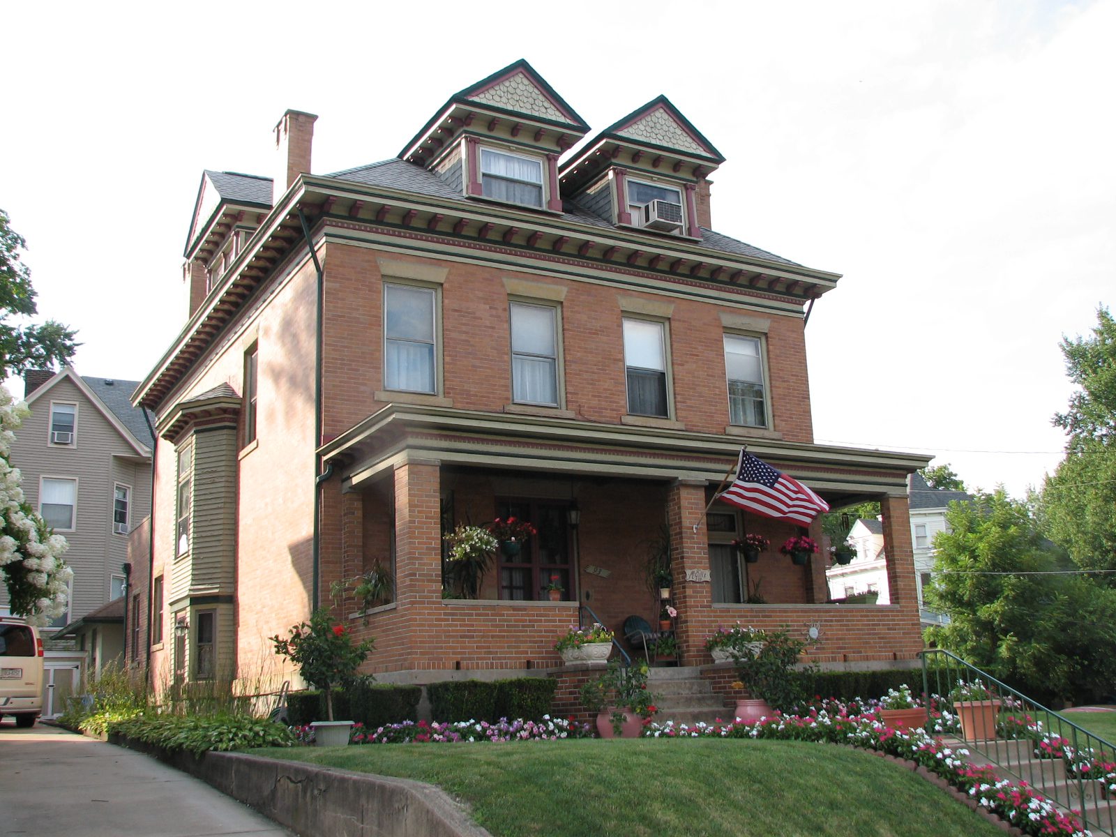 2015 Bellevue House Tour • Bona Fide Bellevue